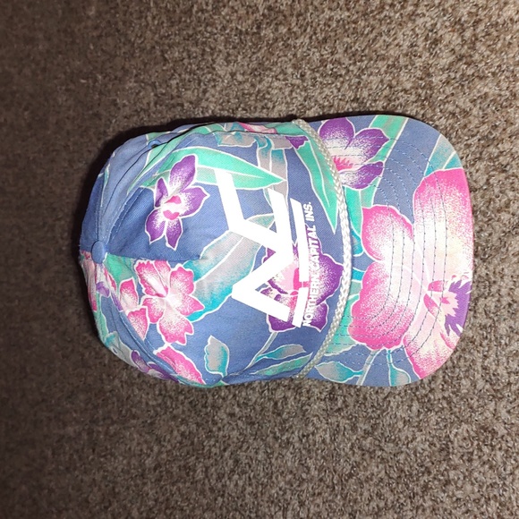 San Sun | Accessories | Vintage San Sun Northern Capital Ins Floral All ...